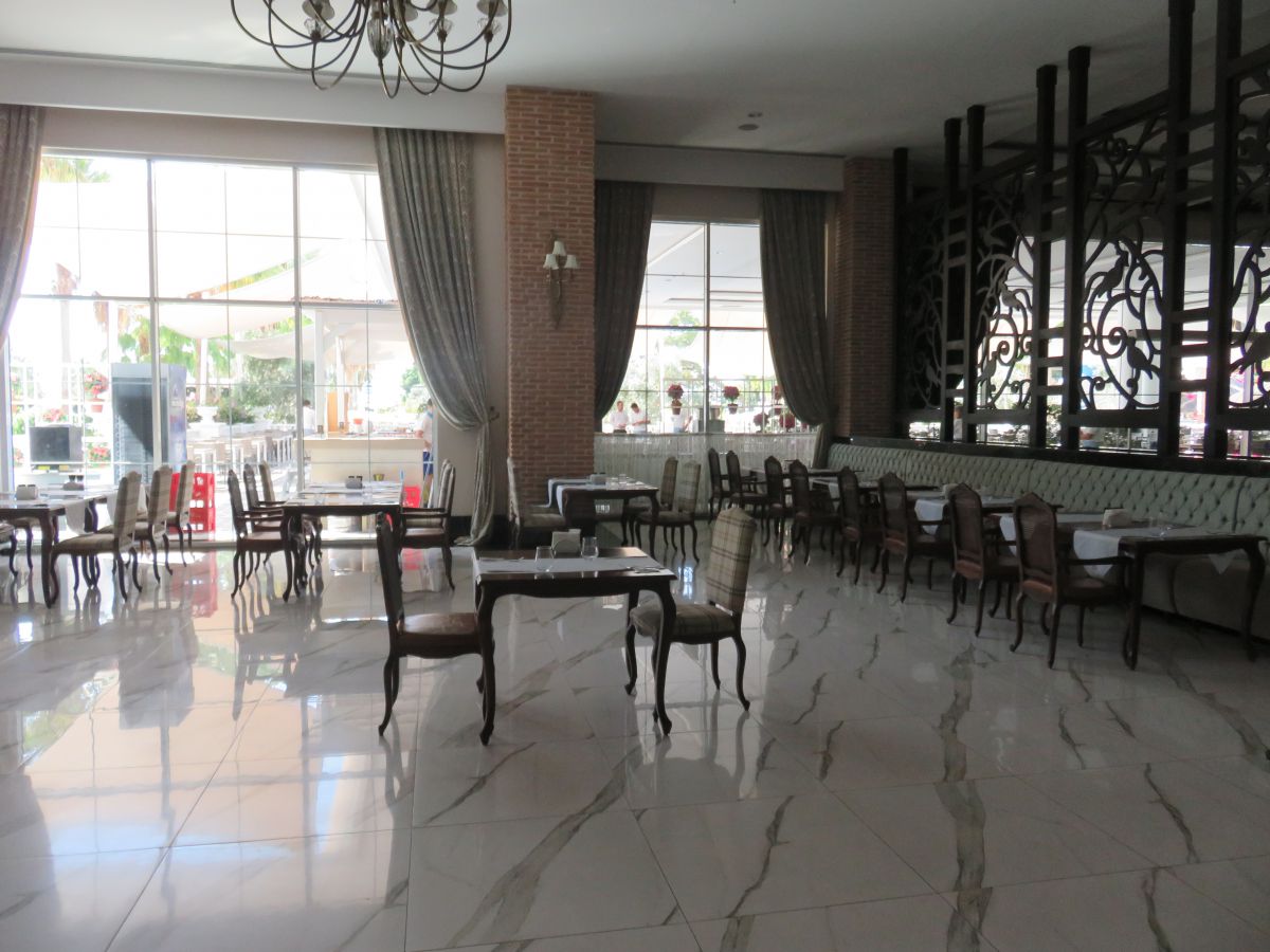 Hotel Rubi Platinum Resort (imagini)